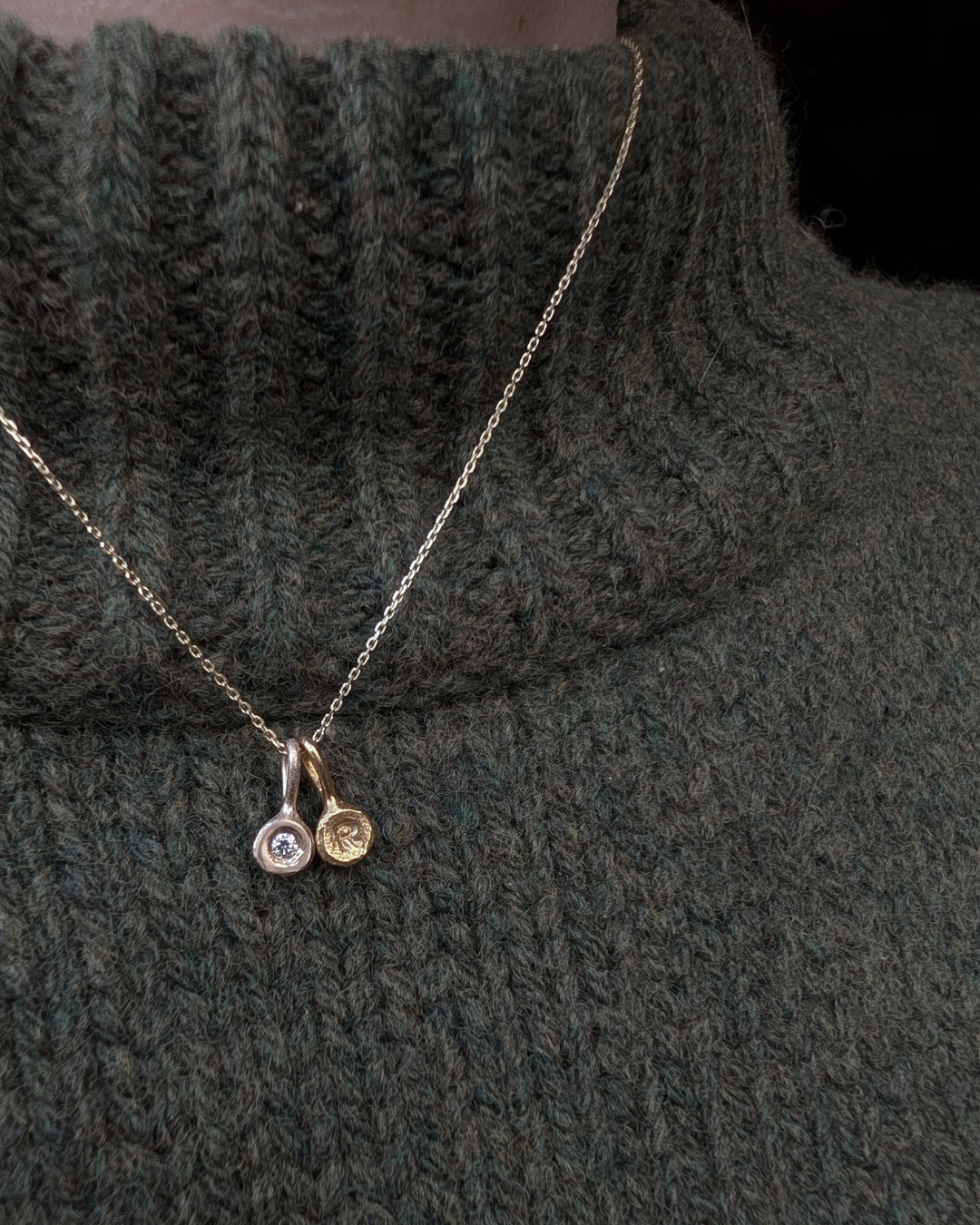 Personalised Single Pebble Pendant | 18k gold plated – MILLY MAUNDER